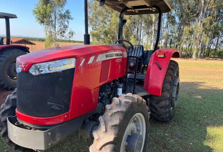 Trator 4306 Agrícola em Ibitinga SP à venda. Compre direto 795631