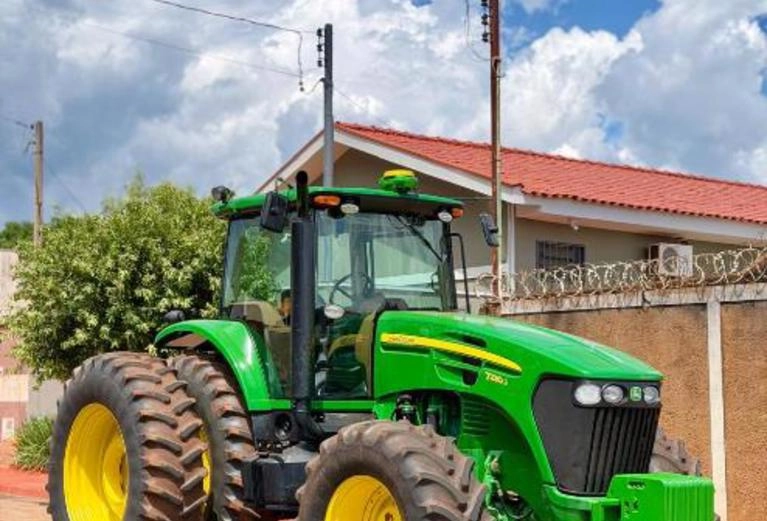 Trator John Deere 7230 J Ano 2018 em Ituverava SP à venda. 932210