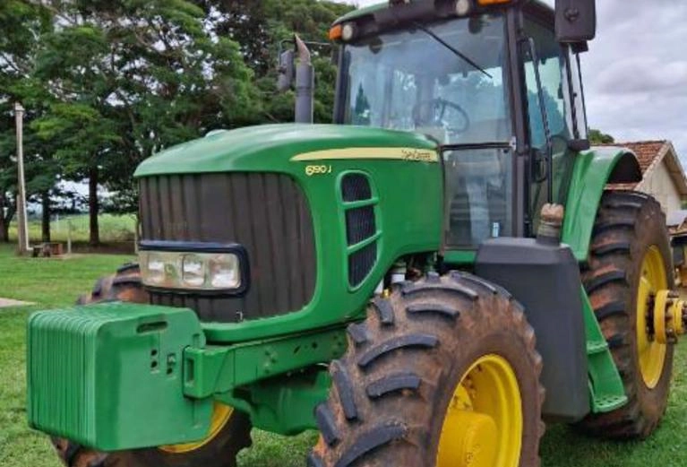 Trator John Deere 6190J Ano 2017 em Tupã SP à venda. Compre 866410