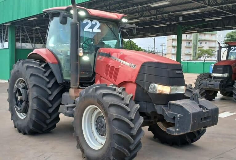 Trator Case Puma 215 em Ribeirão Preto SP à venda. Compre direto 865029